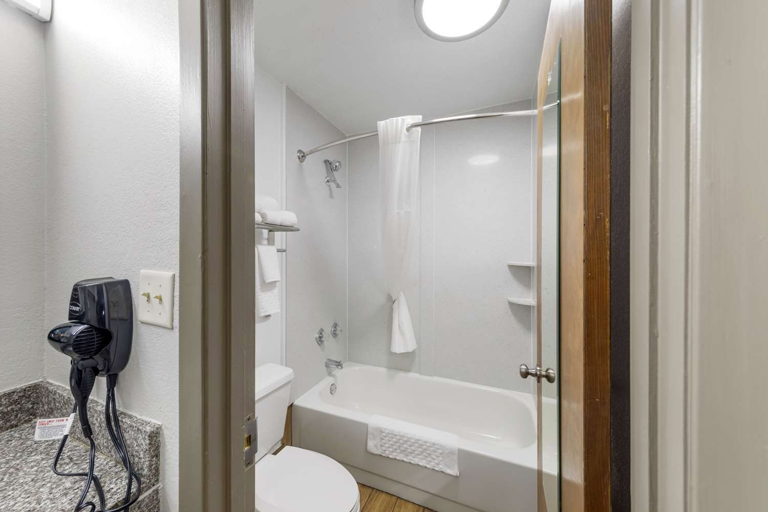 Best Western Athens Inn | Rooms & Rates