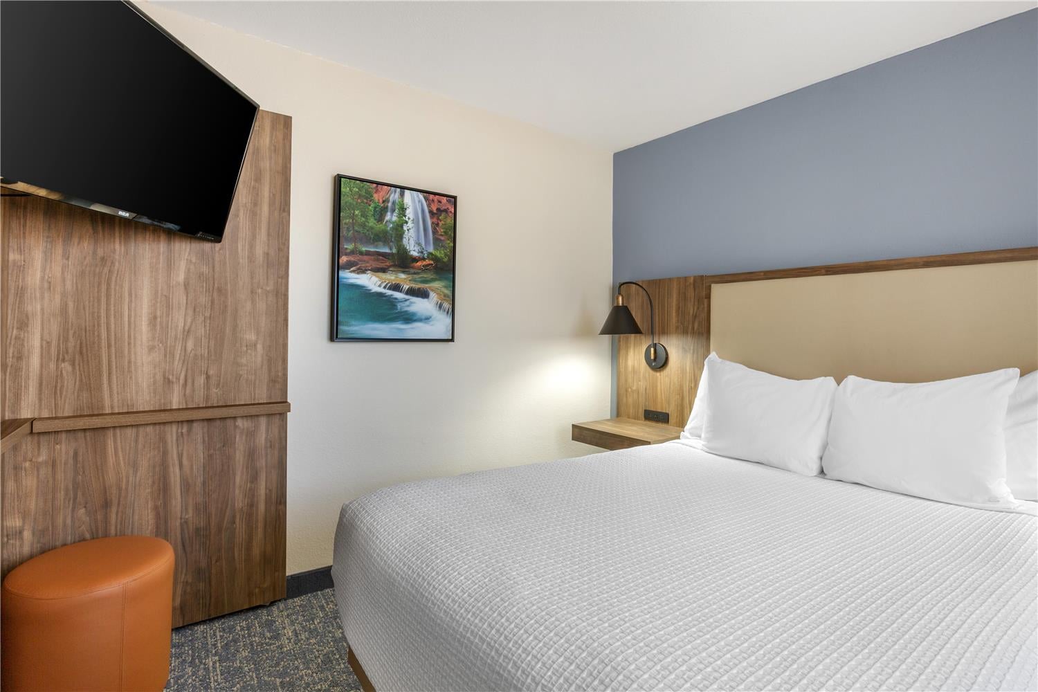 Best Western Plus A Wayfarer's Inn & Suites | Rooms & Rates