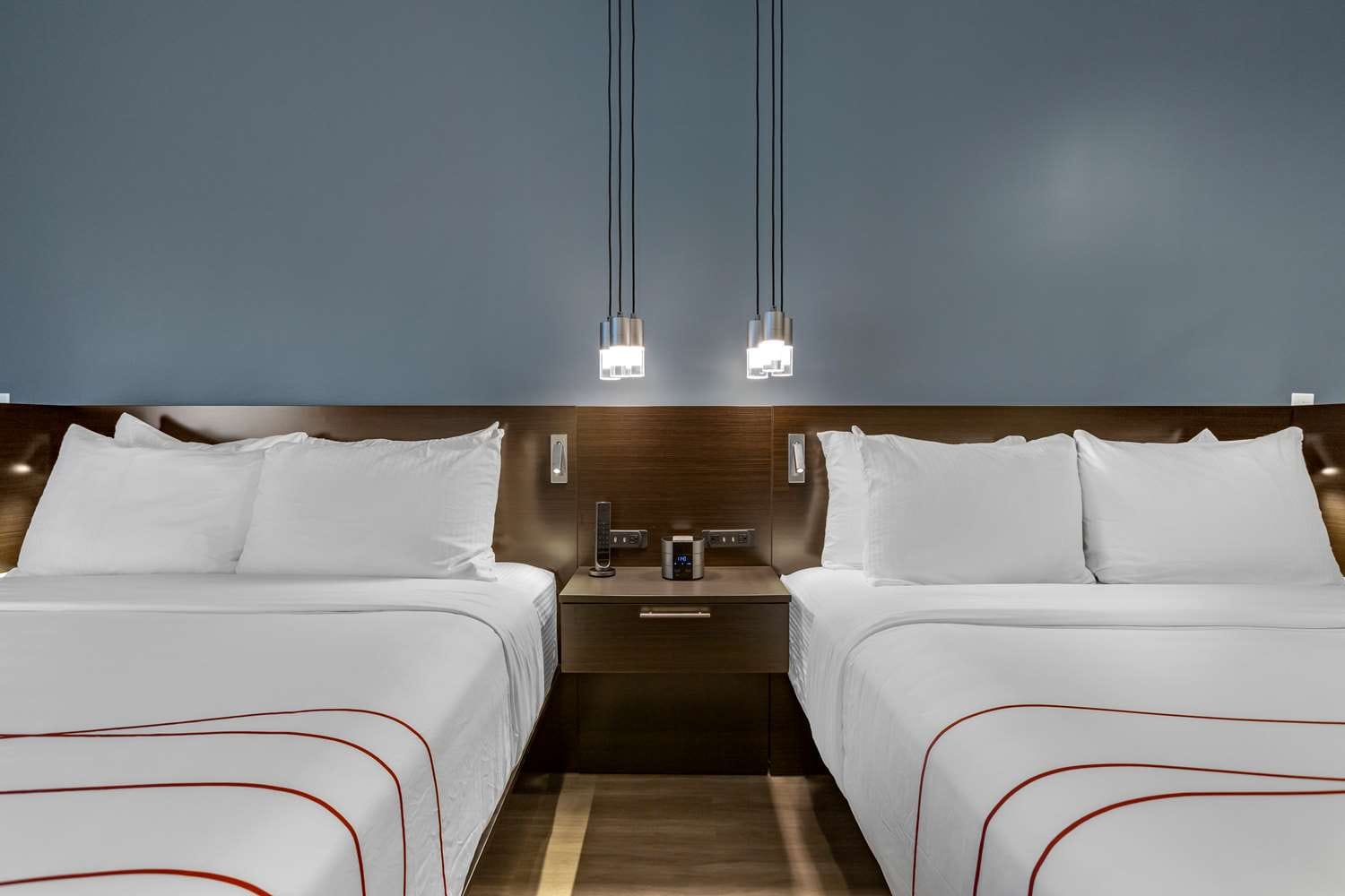 The V?b Hotel by Best Western Phoenix-Tempe Rooms & Rates