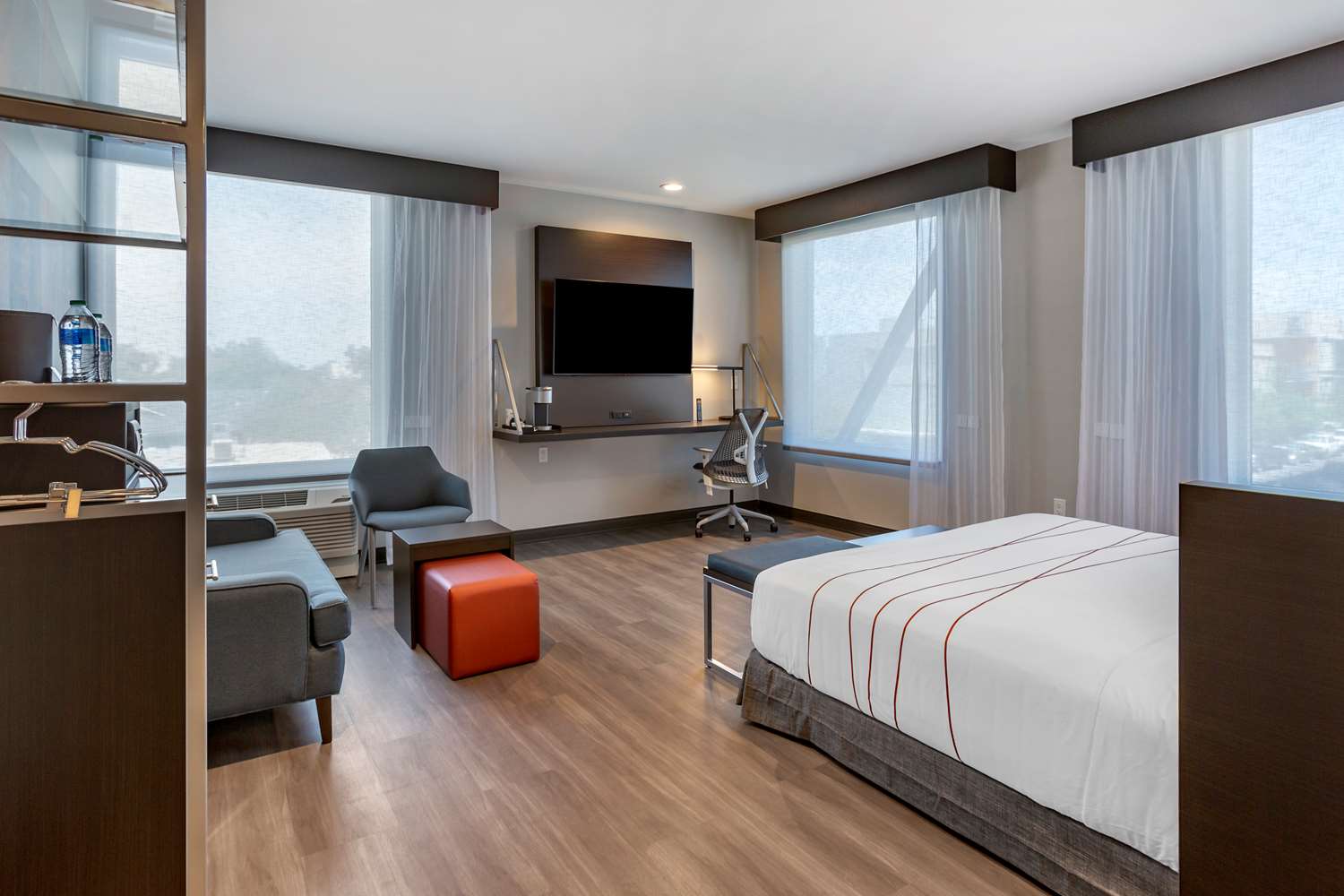 The V?b Hotel by Best Western Phoenix-Tempe Rooms & Rates
