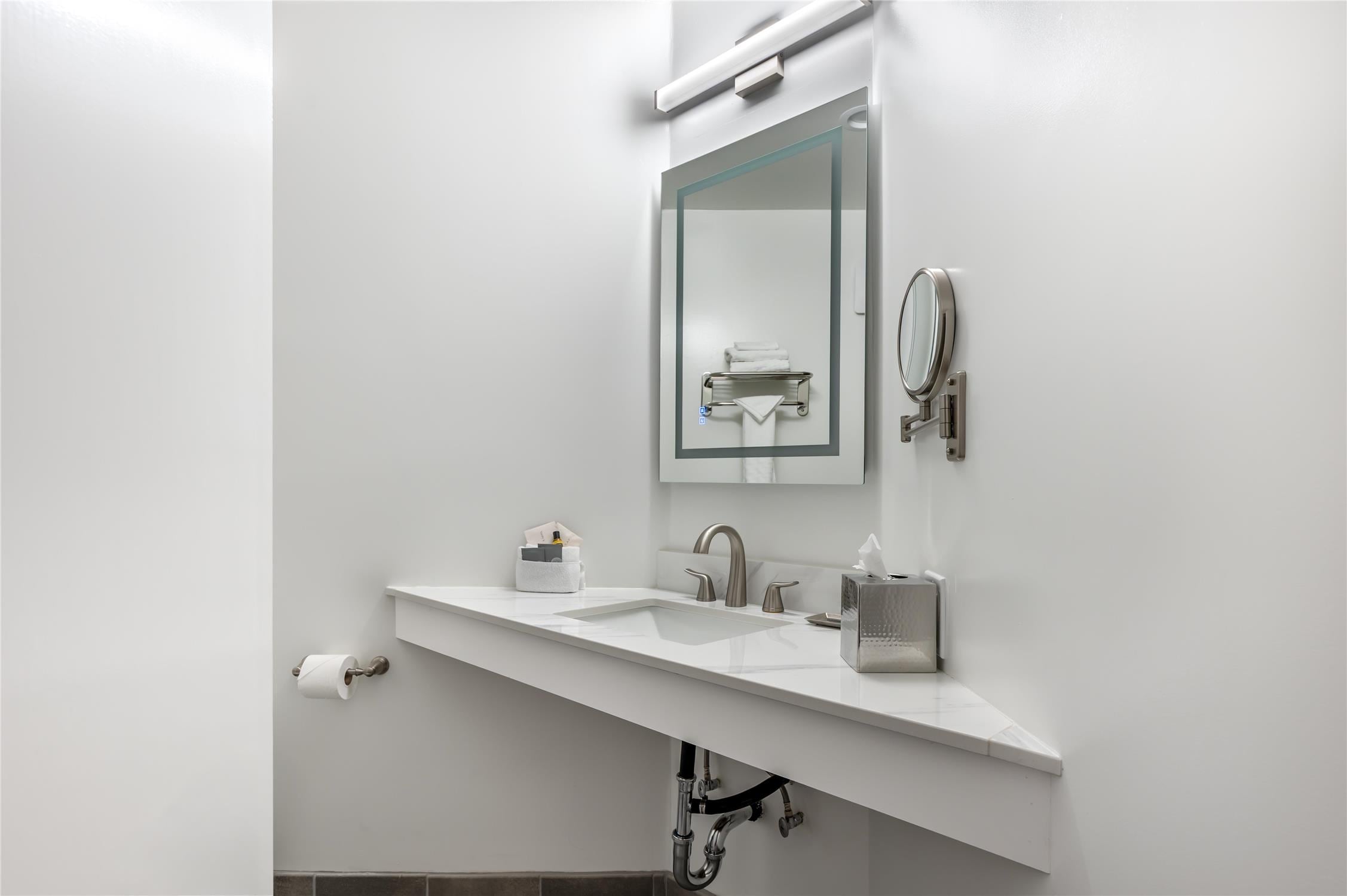 Best Western Plus Santa Barbarba | Rooms & Rates
