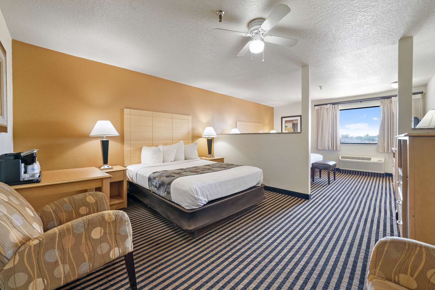 Best Western Plus Executive Inn & Suites | Rooms & Rates