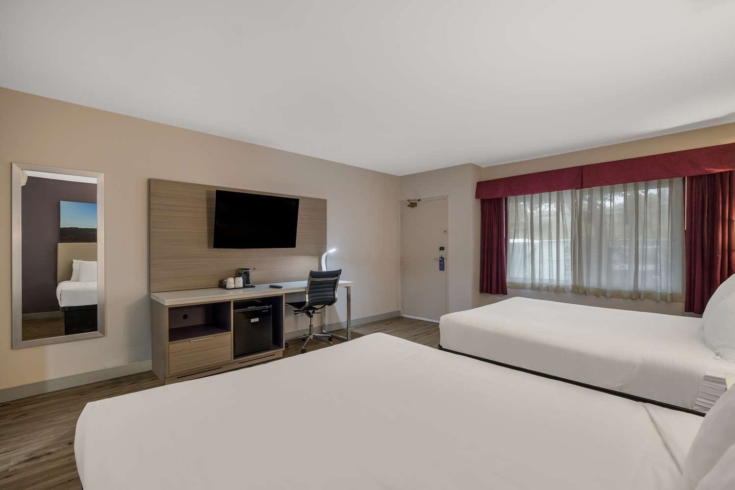 Best Western Diamond Bar Hotel & Suites | Rooms & Rates