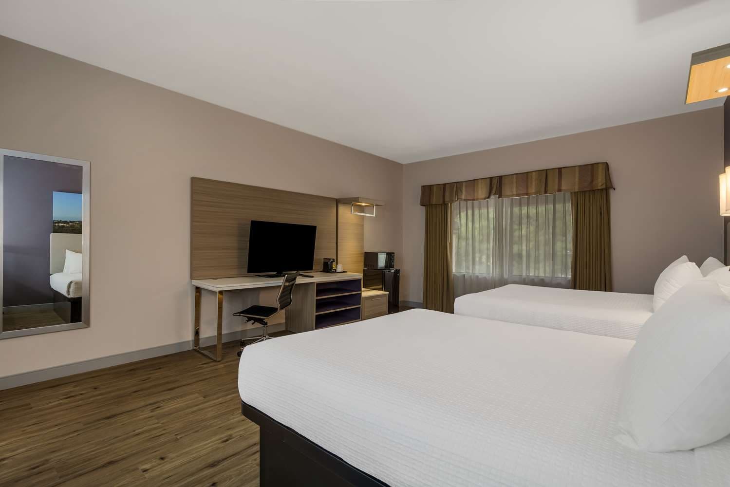 Best Western Diamond Bar Hotel & Suites | Rooms & Rates