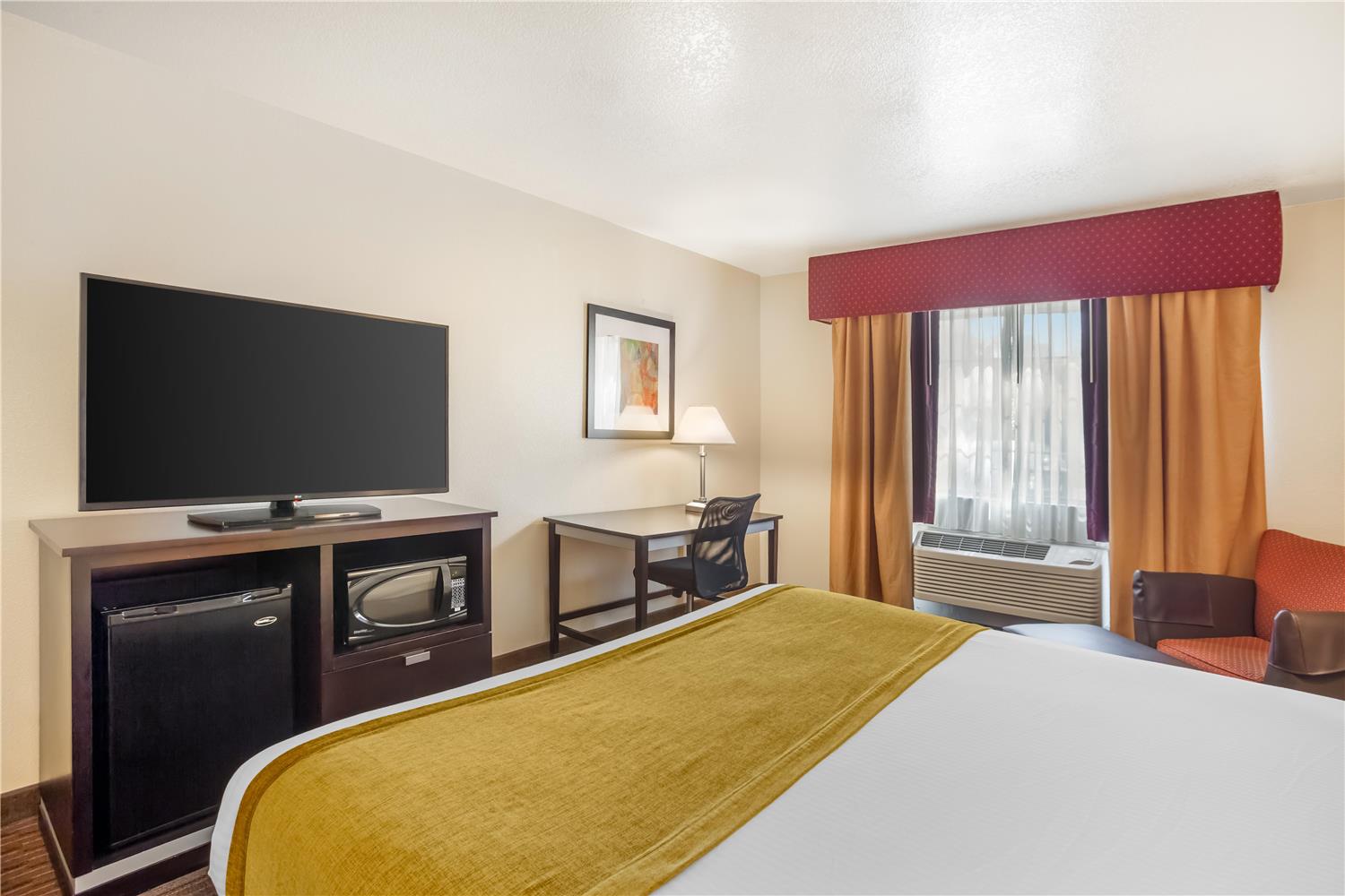 Best Western Luxury Inn | Rooms & Rates