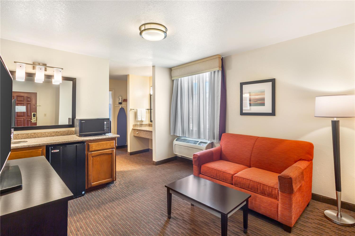 Best Western Luxury Inn | Rooms & Rates