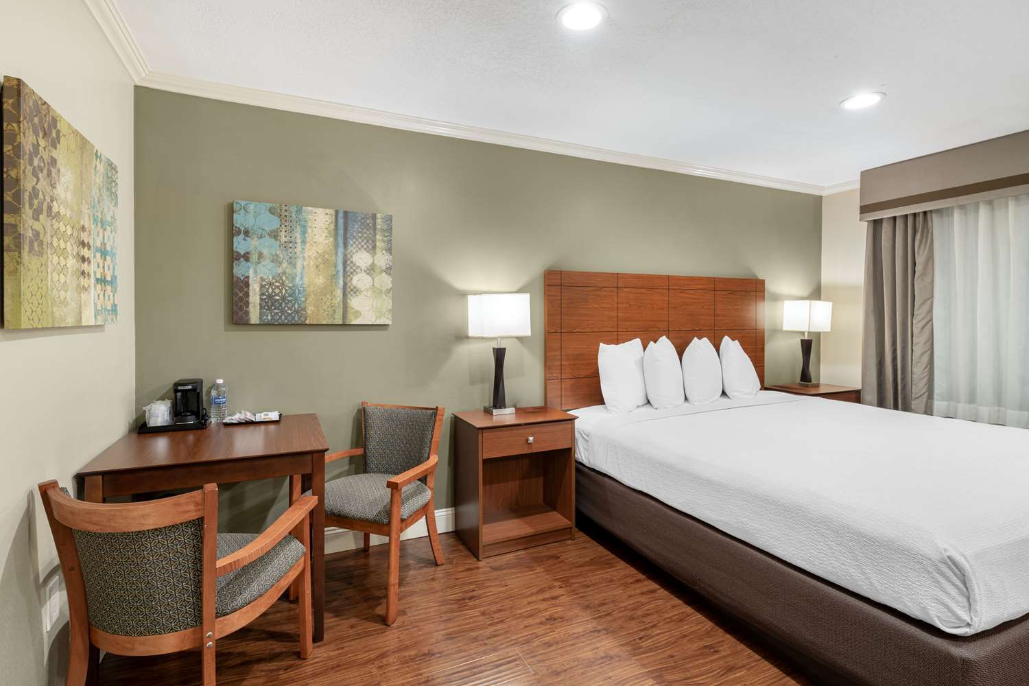 Best Western Oxnard Inn | Rooms & Rates