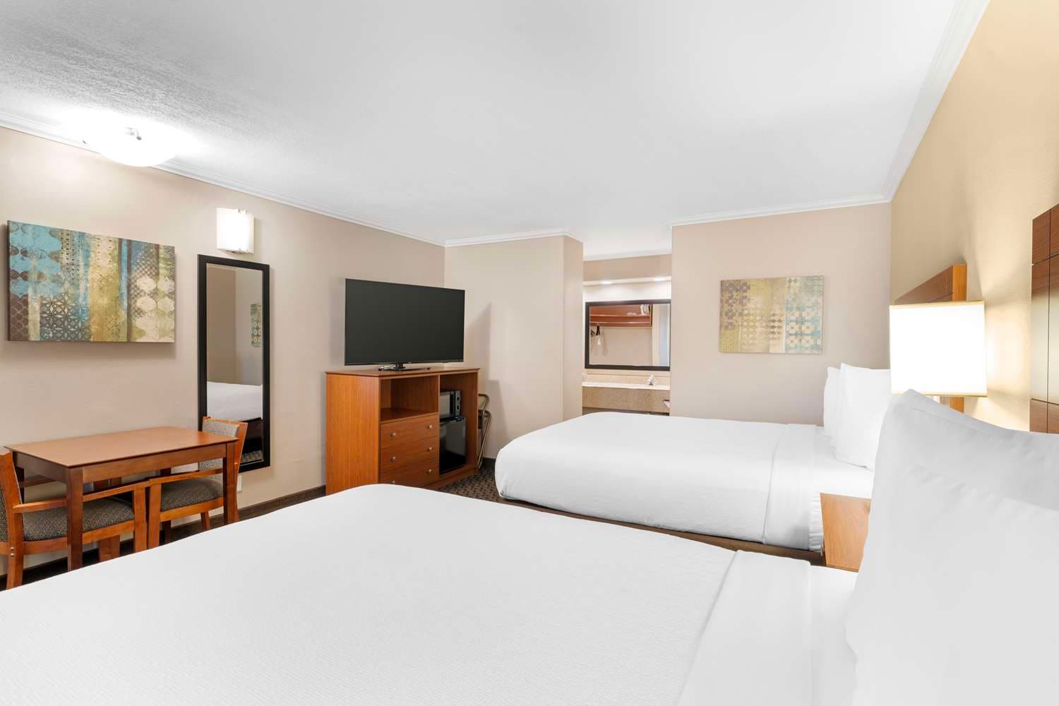 Best Western Oxnard Inn | Rooms & Rates