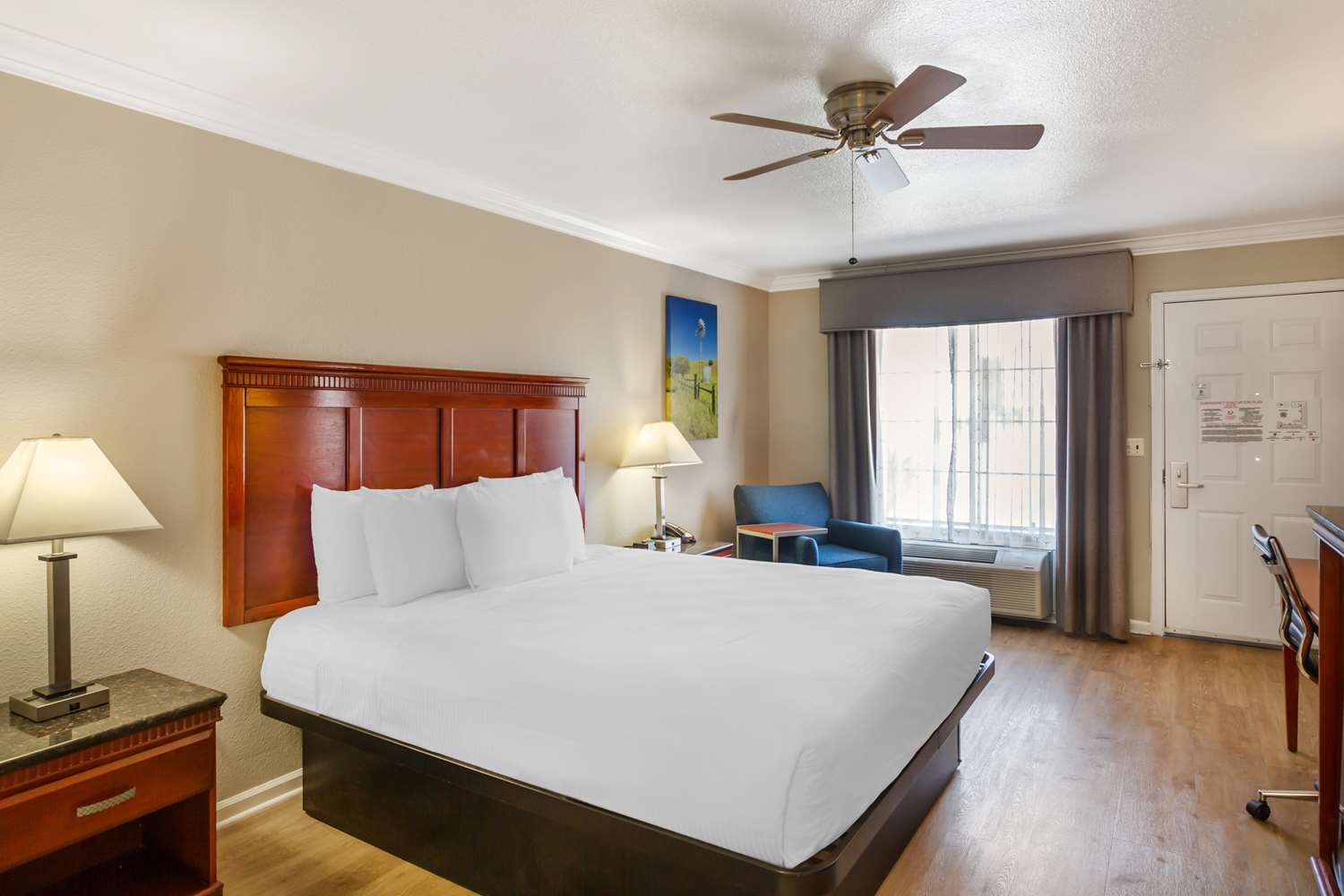 Best Western Heritage Inn |Bakersfield CA Rooms & Rates