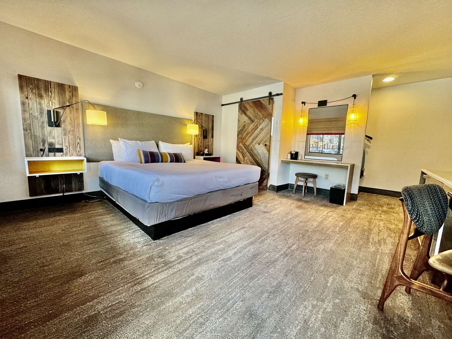 Hotel Becket Bw Signature Collection Rooms Rates