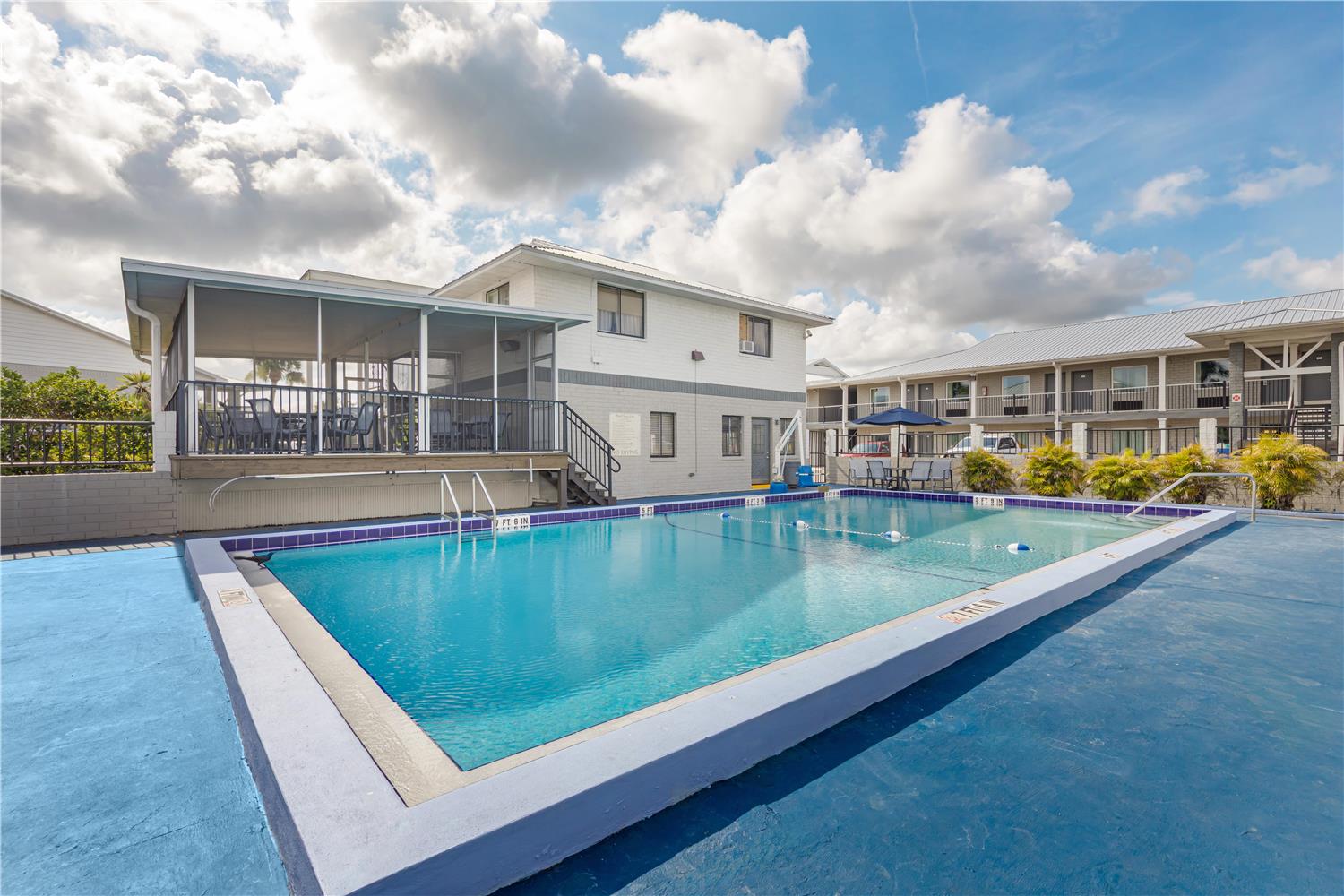 Best Western Space Shuttle Inn | Rooms & Rates