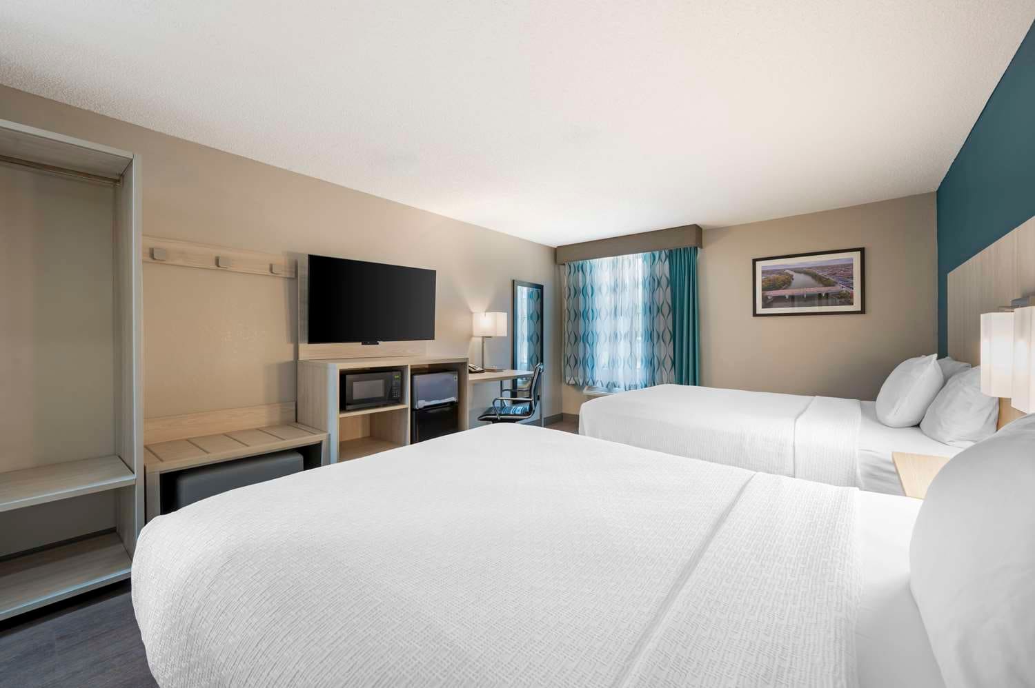 Best Western Plus Lafayette Hotel University Area
