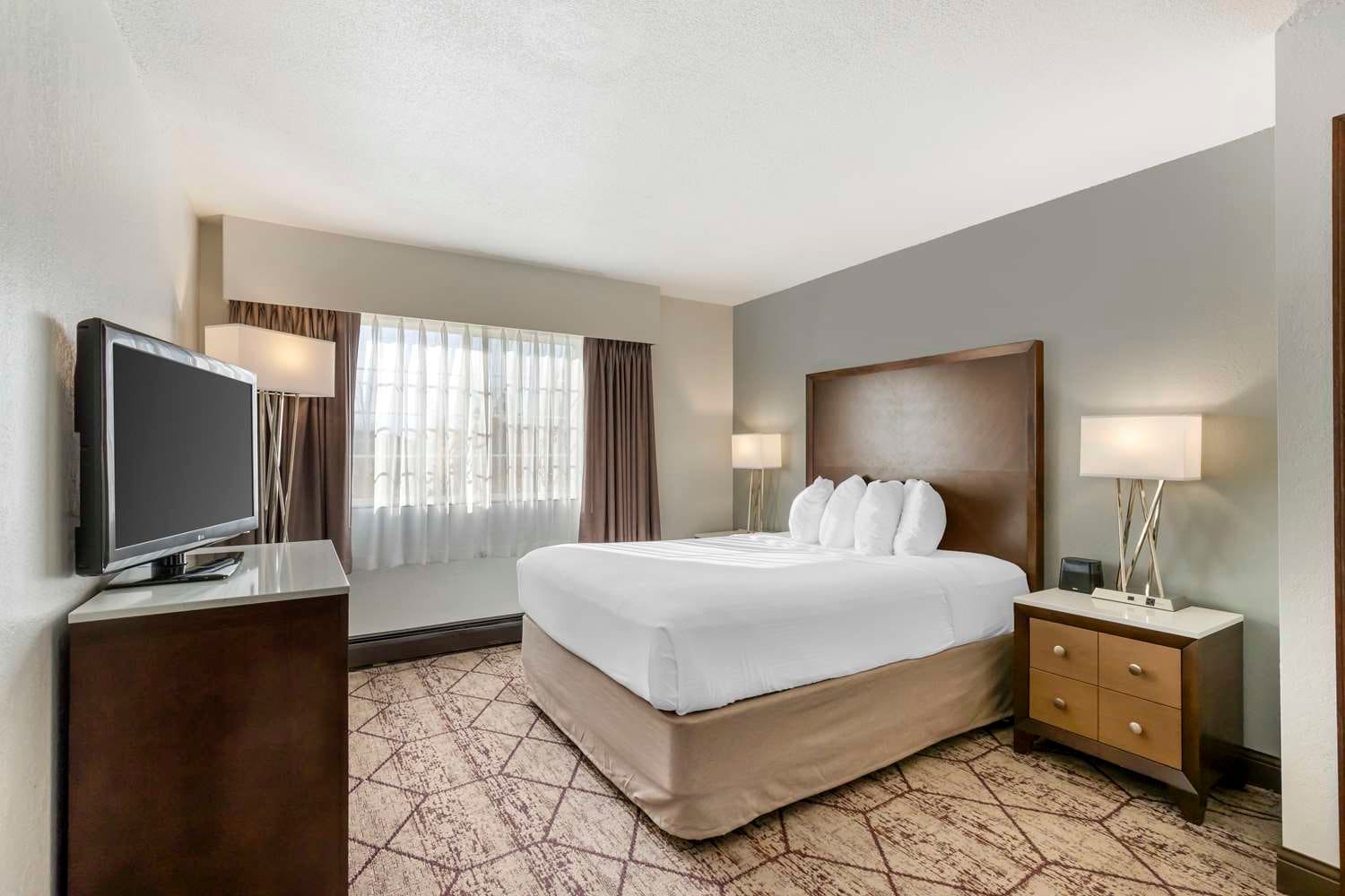 Best Western Plus Longbranch Hotel & Conv Center | Rooms & Rates