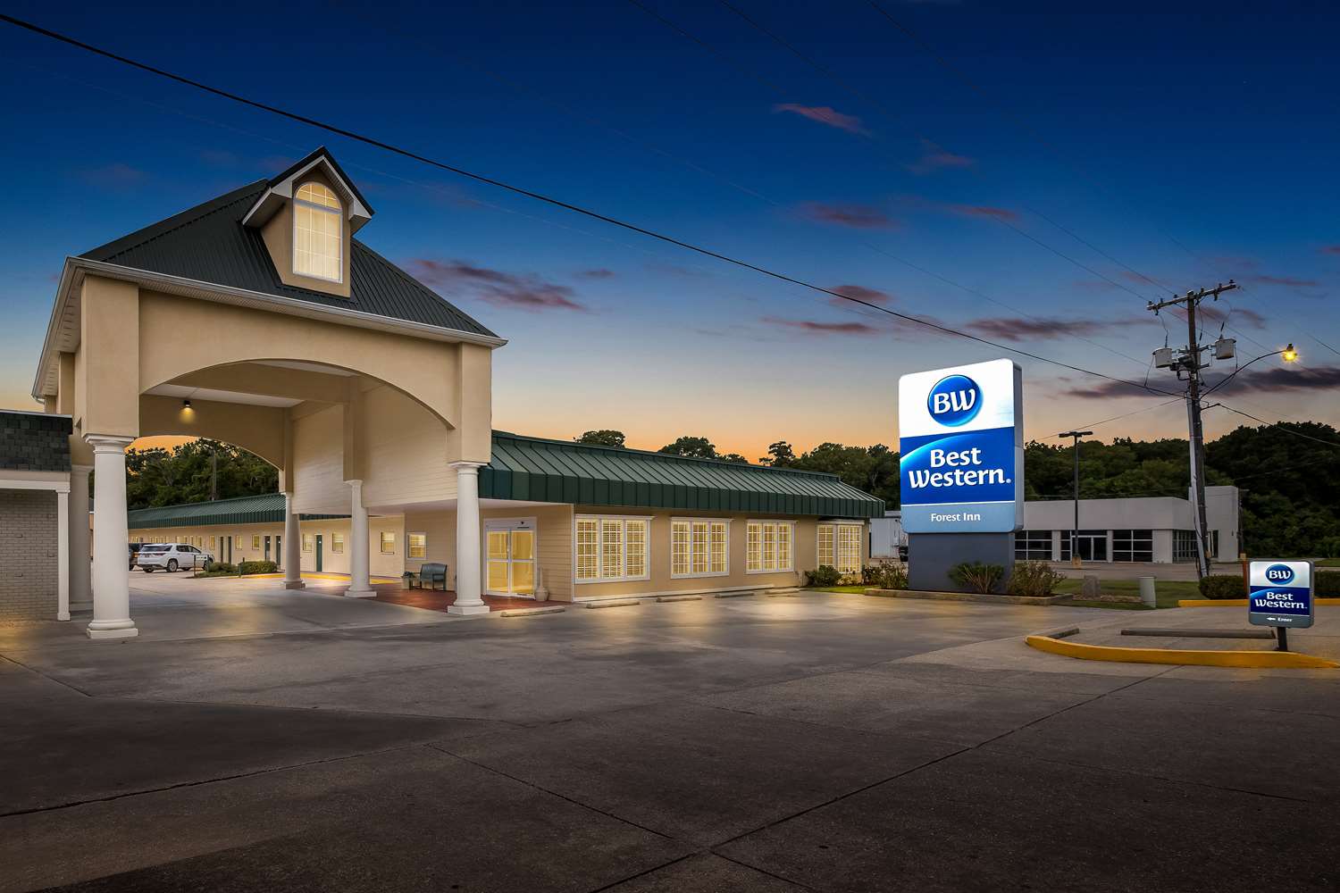 Best Western Forest Inn | Rooms & Rates