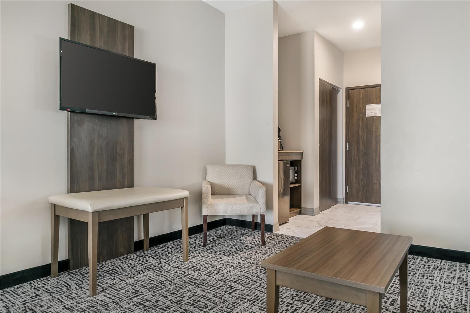 Best Western Plus Wayland Hotel | Rooms & Rates