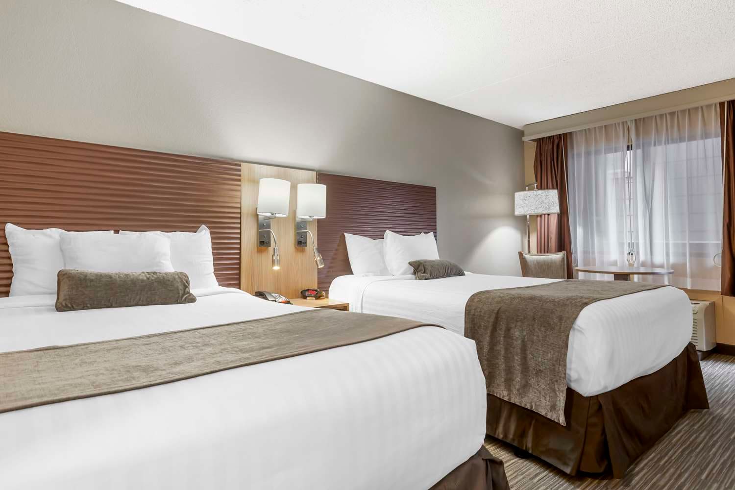 Best Western Plus Landing View Inn & Suites | Rooms & Rates