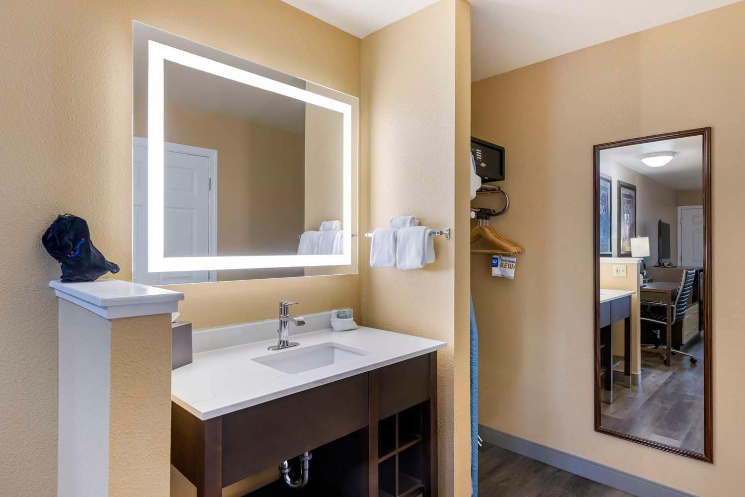 Best Western Fallon Inn & Suites | Rooms & Rates