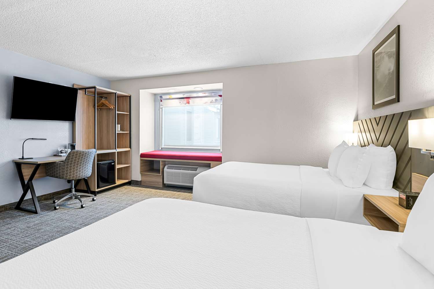 Eva Hotel Buffalo Airport BW Signature Collection | Rooms & Rates