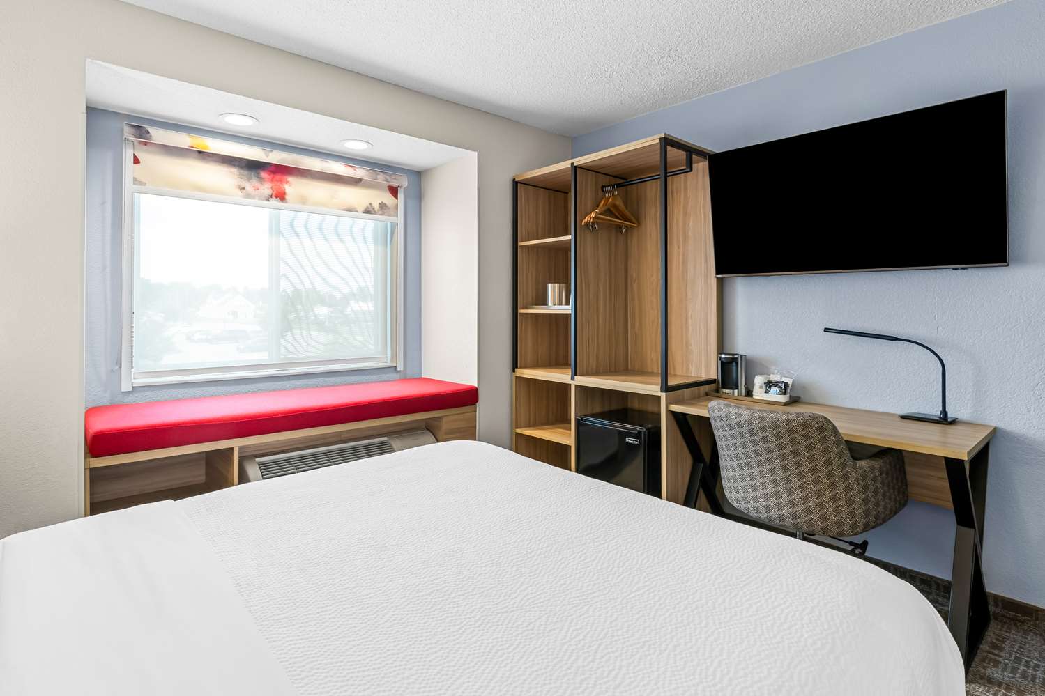 Eva Hotel Buffalo Airport BW Signature Collection | Rooms & Rates
