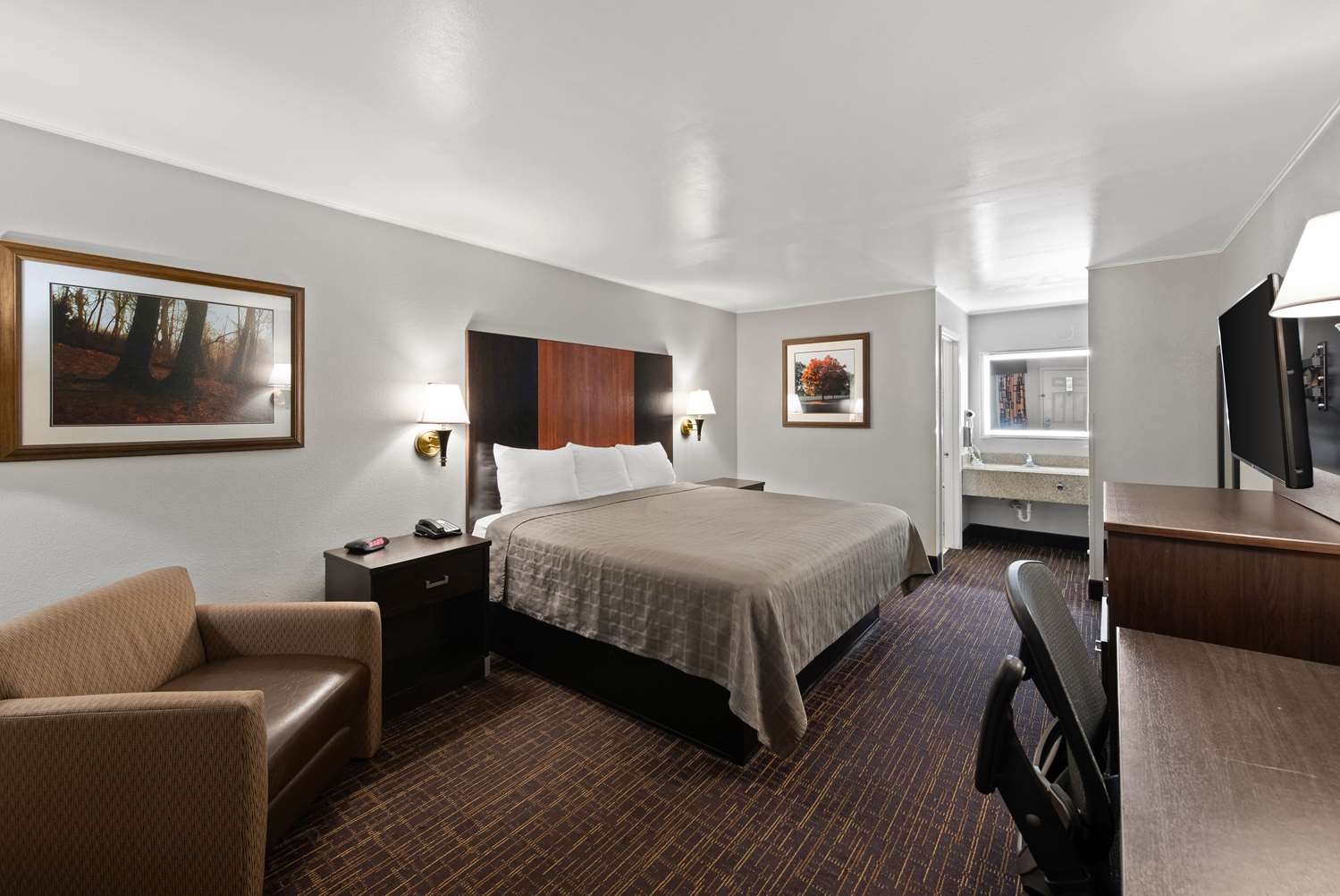 Best Western Executive Inn |Grove City OH Rooms & Rates