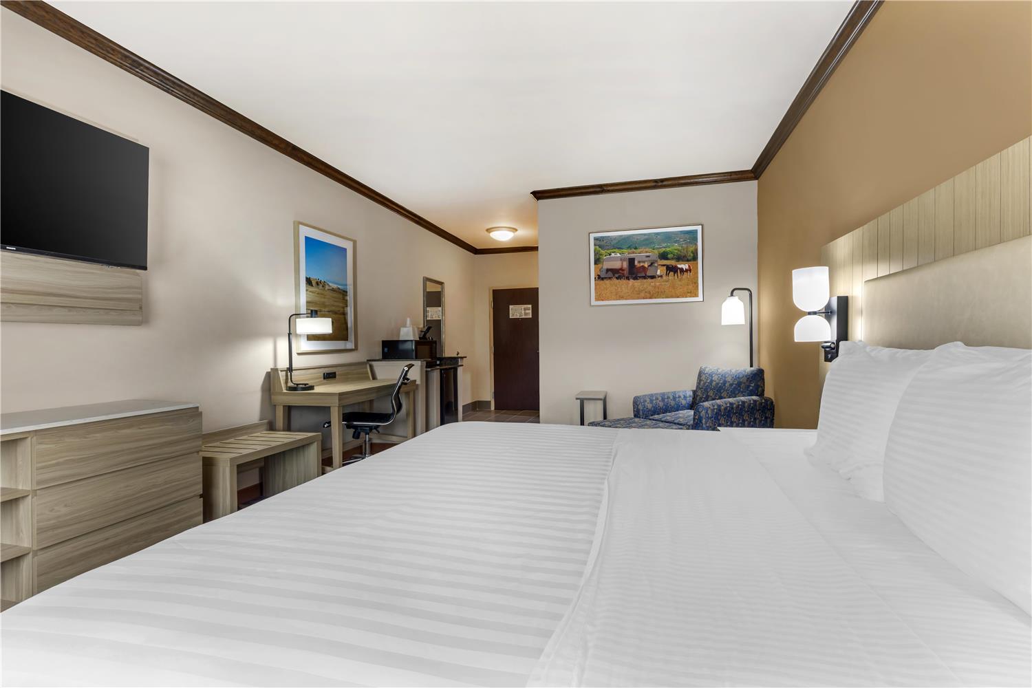 Best Western Red River Inn & Suites | Rooms & Rates