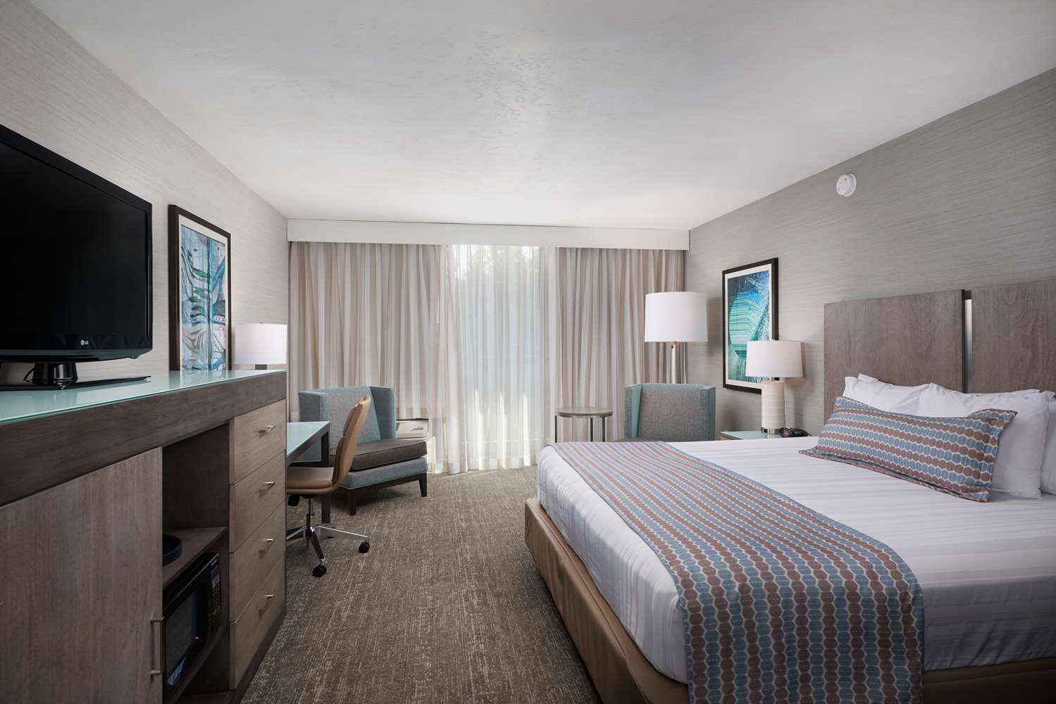 Best Western Plus Agate Beach Inn | Rooms & Rates