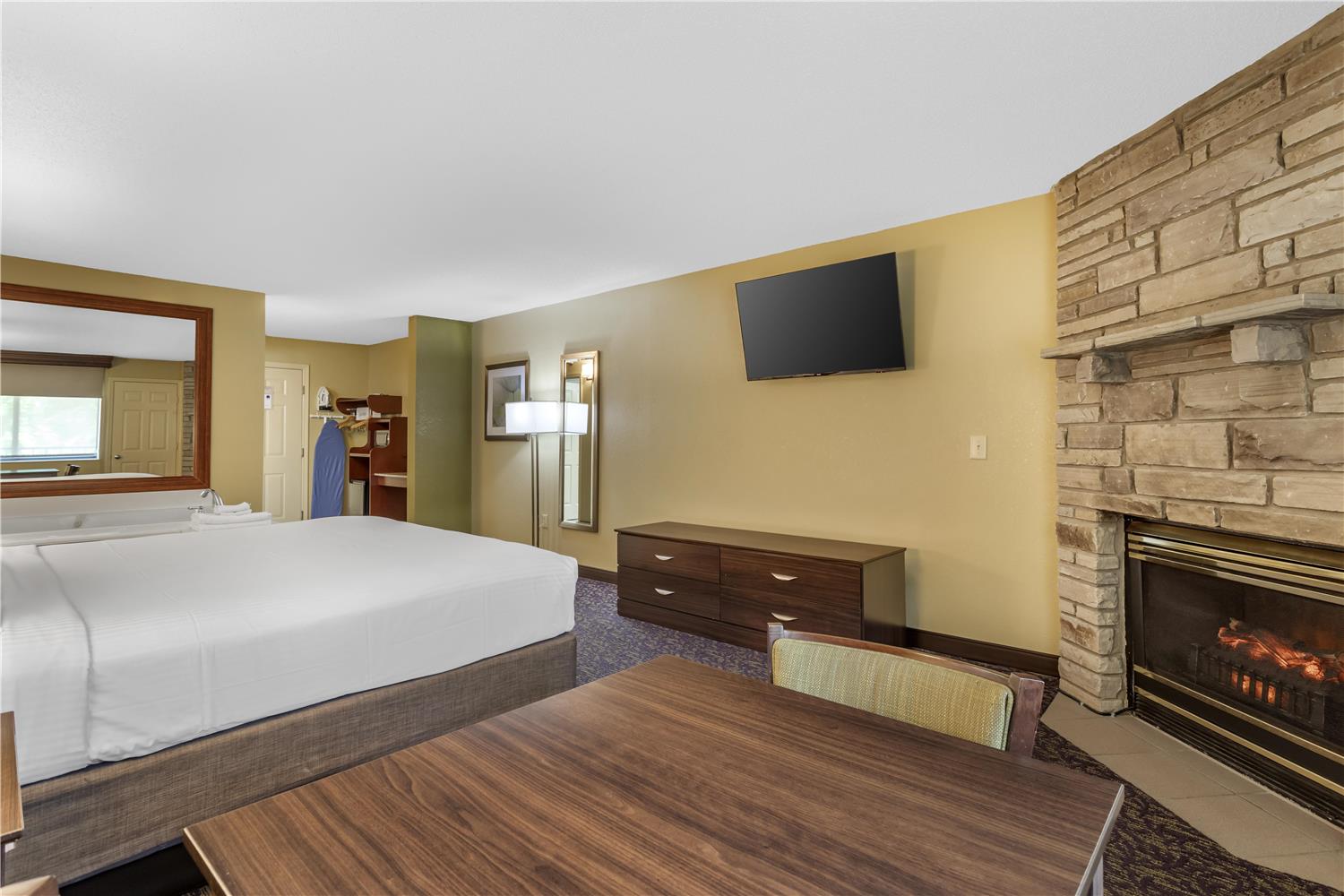 Interesting Best Western Plaza Inn Pigeon Forge Bed Bugs Photos