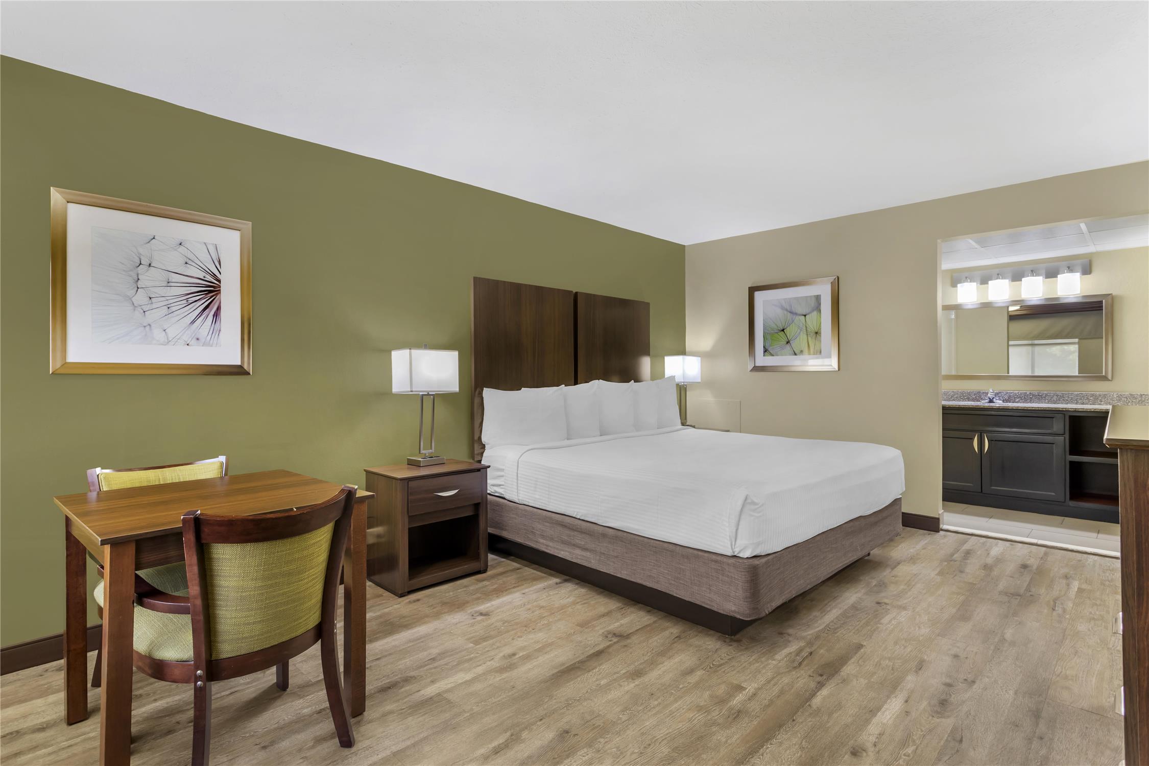 Interesting Best Western Plaza Inn Pigeon Forge Bed Bugs Photos