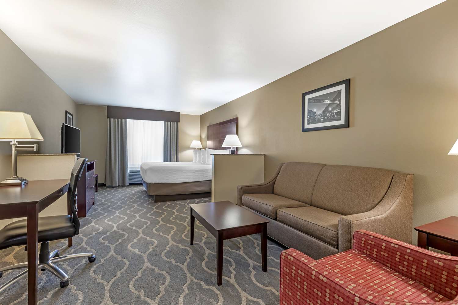 Best Western Plus Burleson Inn & Suites | Rooms & Rates