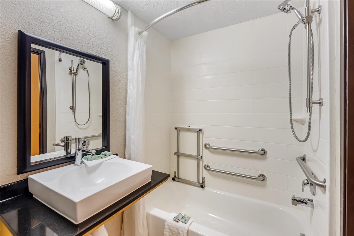 Best Western Alamo Suites | Rooms & Rates