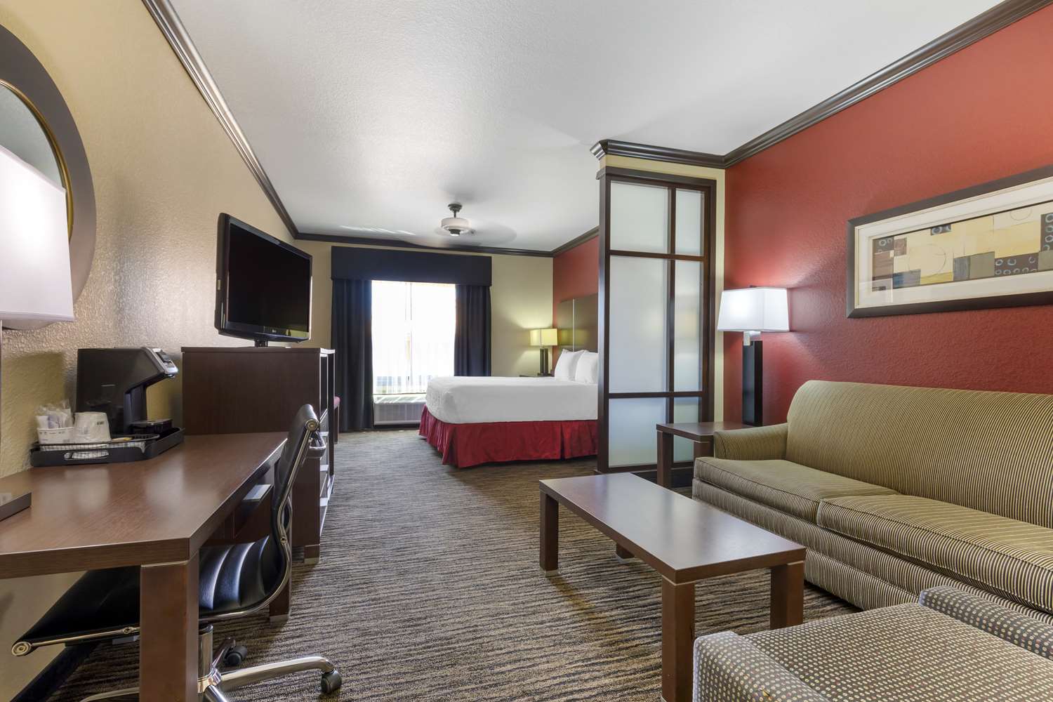 Best Western Plus Classic Inn & Suites | Rooms & Rates