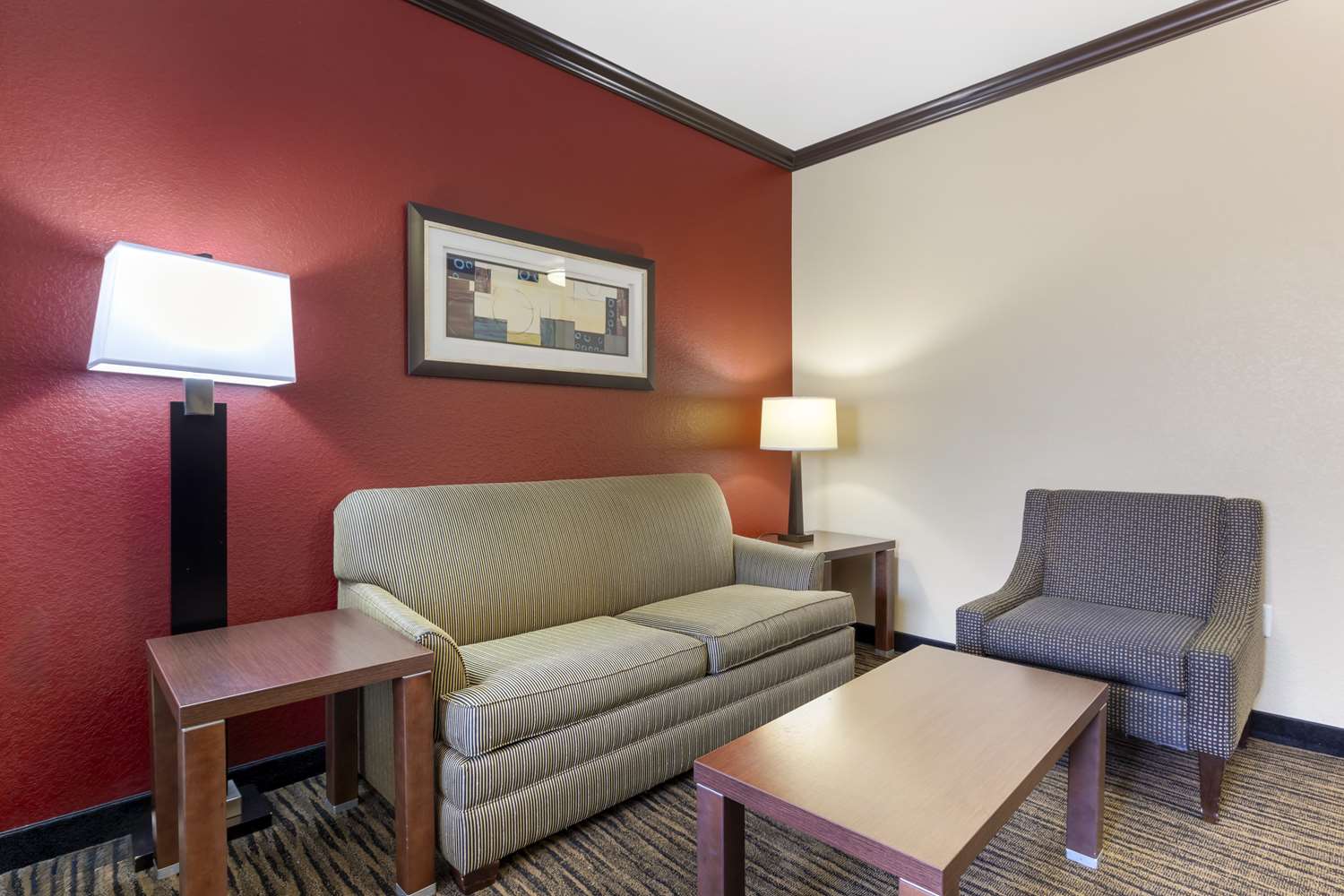 Best Western Plus Classic Inn & Suites | Rooms & Rates