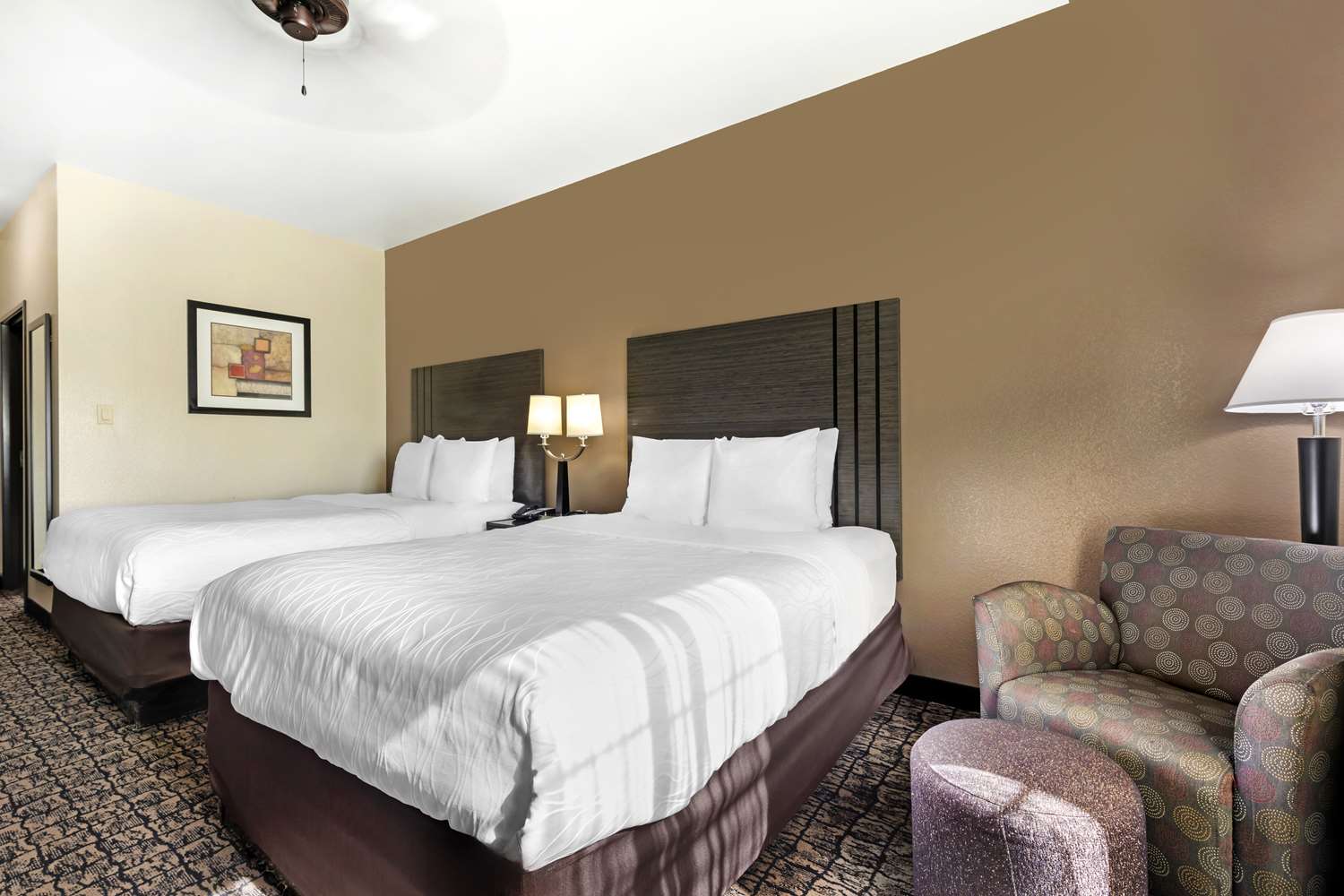 Best Western Carthage Inn & Suites | Rooms & Rates