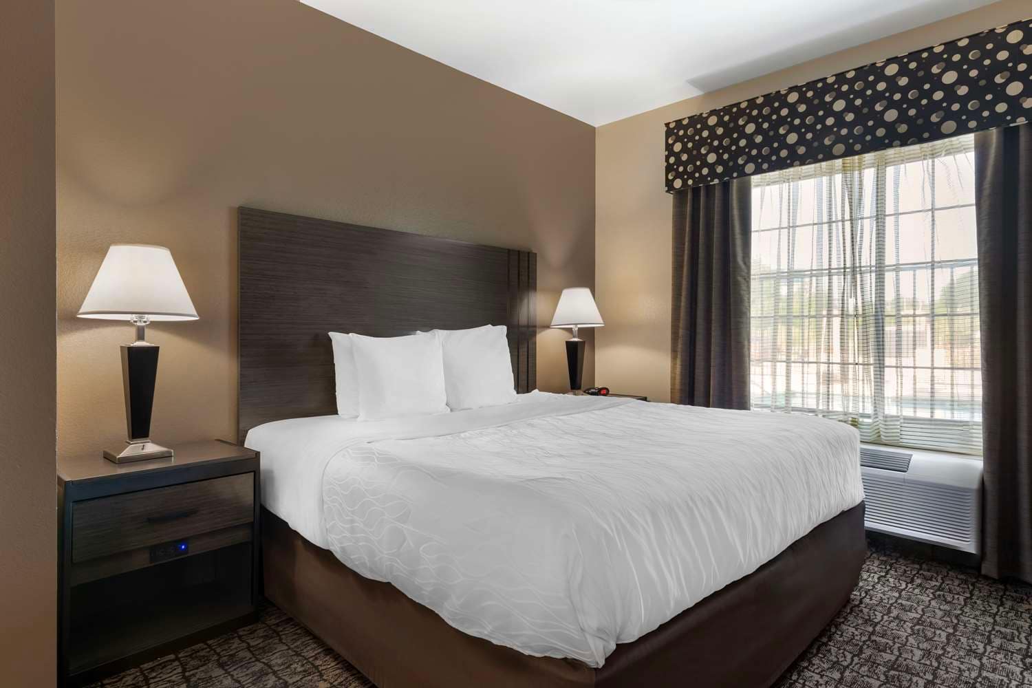 Best Western Carthage Inn & Suites | Rooms & Rates