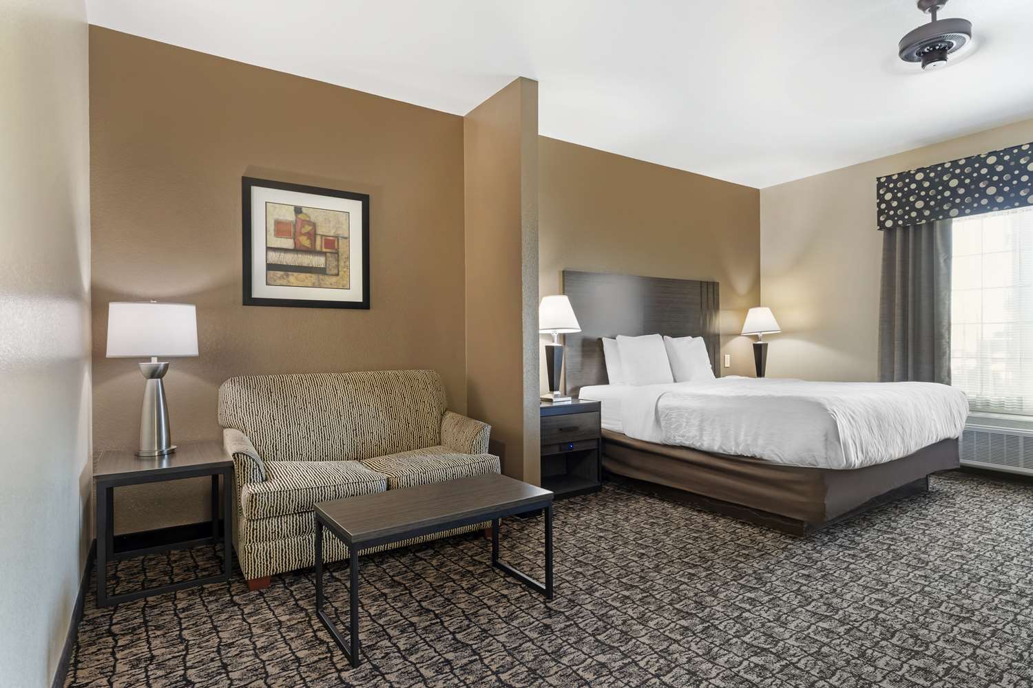 Best Western Carthage Inn & Suites | Rooms & Rates
