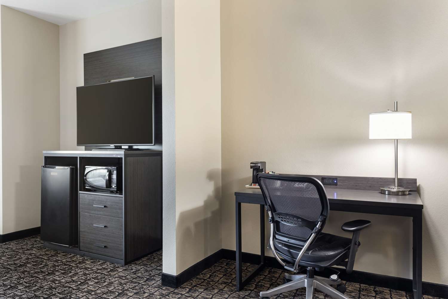 Best Western Carthage Inn & Suites | Rooms & Rates
