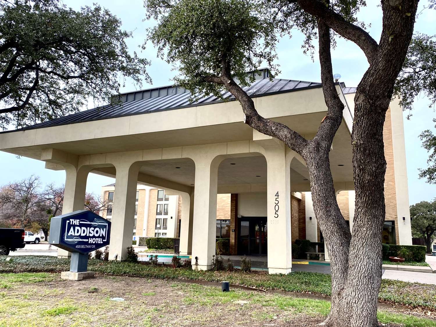 The Addison Hotel, SureStay Collection by Best Western | Hotel Rooms