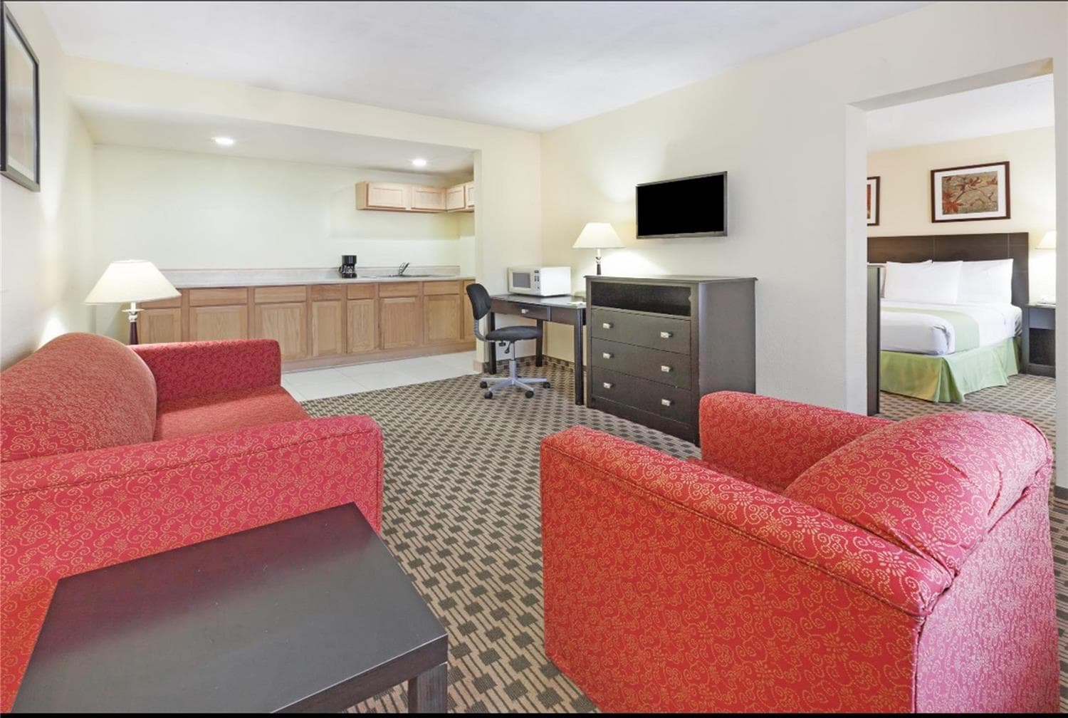 SureStay by Best Western Irving Grapevine DFW North | Rooms