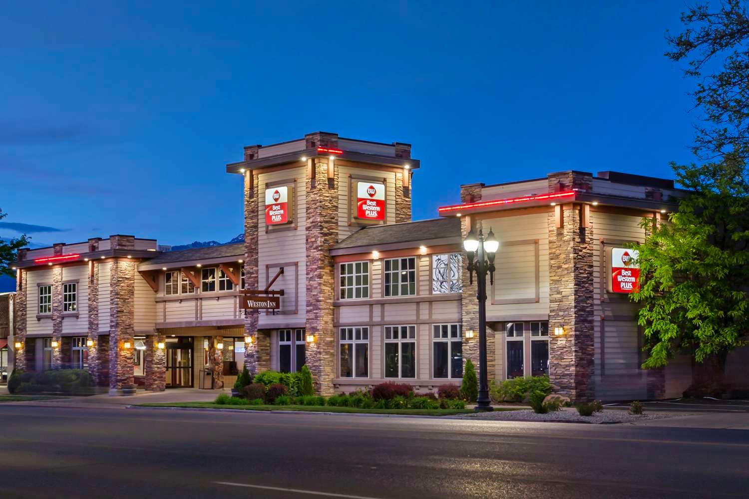 Best Western Plus Weston Inn | Rooms & Rates