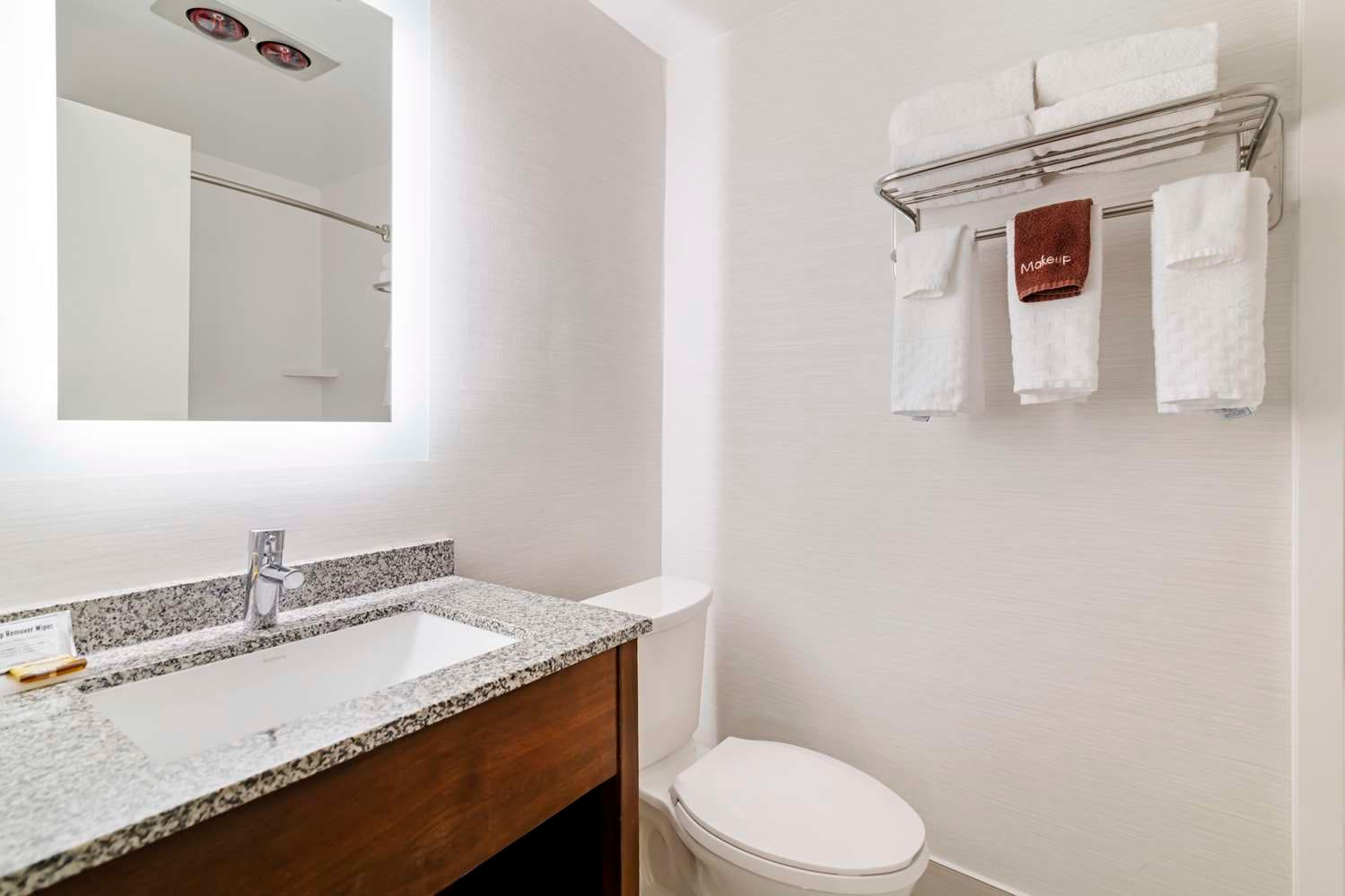 Best Western Springfield | Rooms & Rates