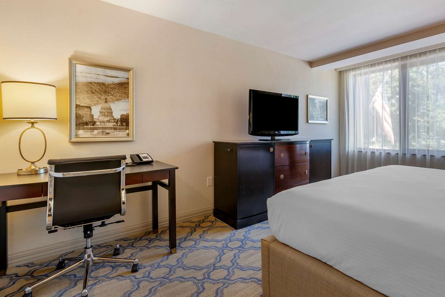 Best Western Premier Inn on the Park | Rooms & Rates