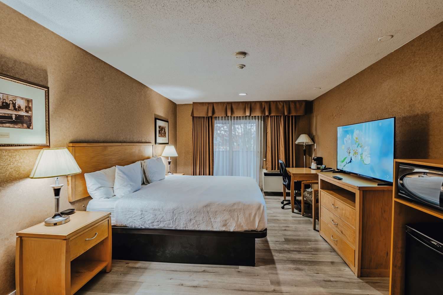 SureStay Plus by Best Western Coquitlam | Rooms & Rates in BC