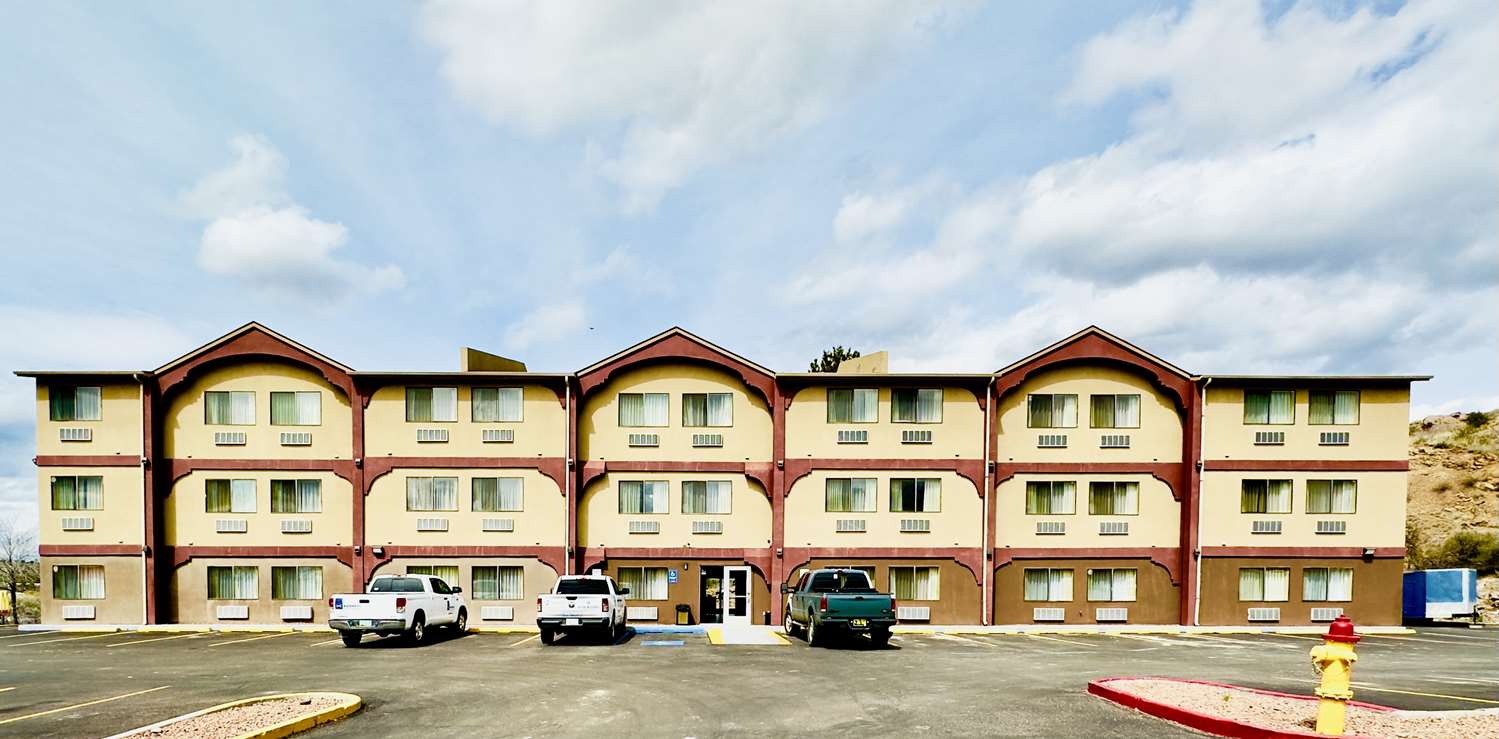 SureStay Plus by Best Western Silver City | Hotel Rooms