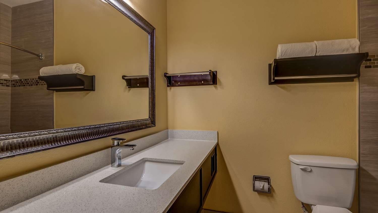 SureStay Plus by Best Western Alvin | Rooms & Rates