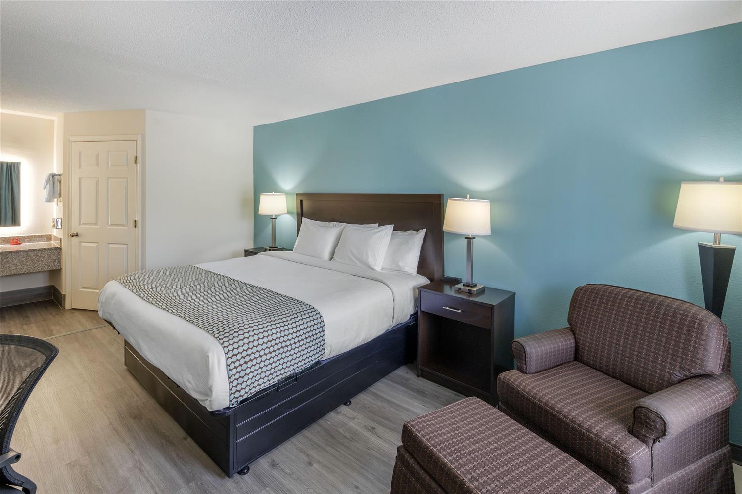 Surestay Plus Hotel By Best Western Asheboro