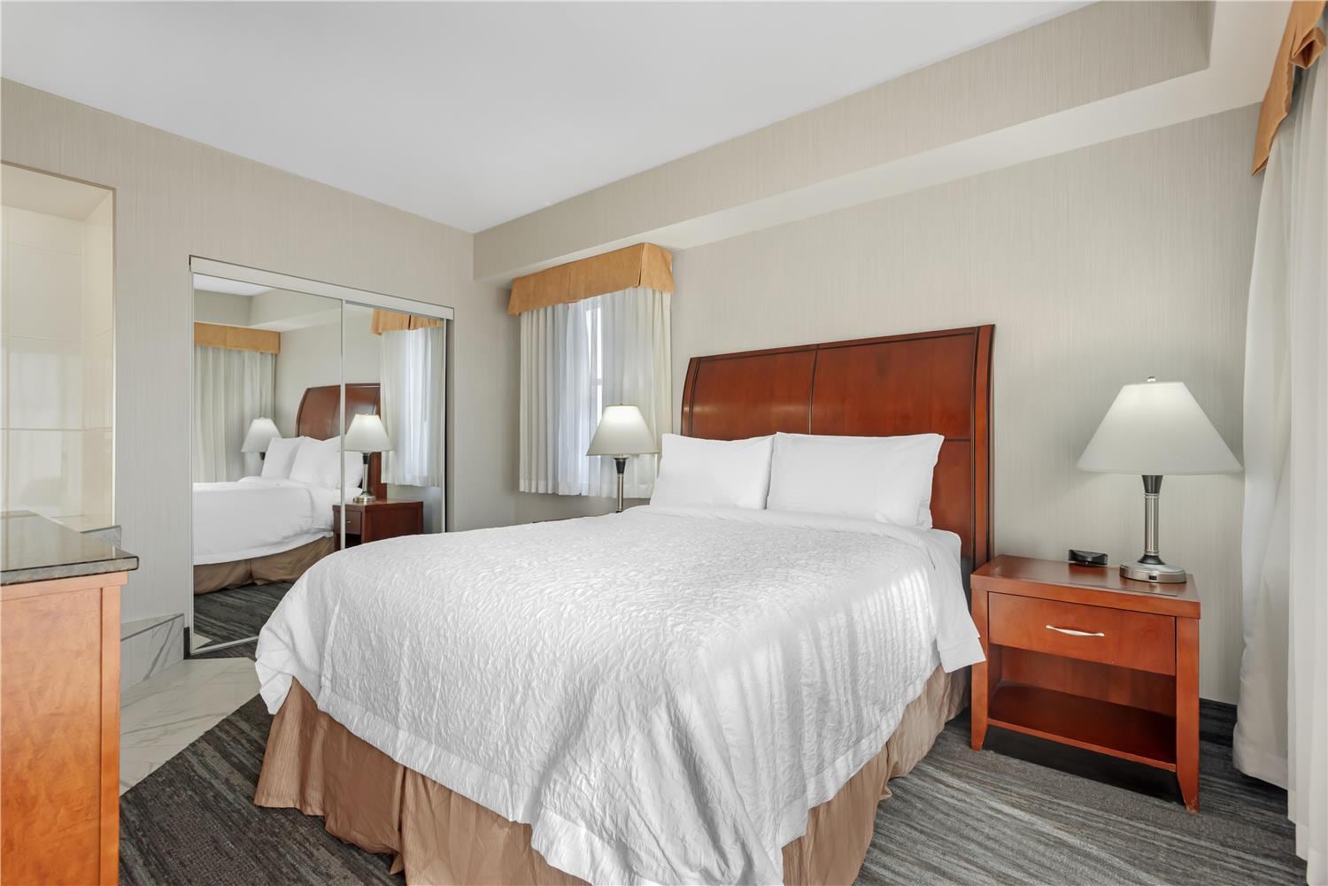 Best Western Plus Suites Downtown | Rooms & Rates