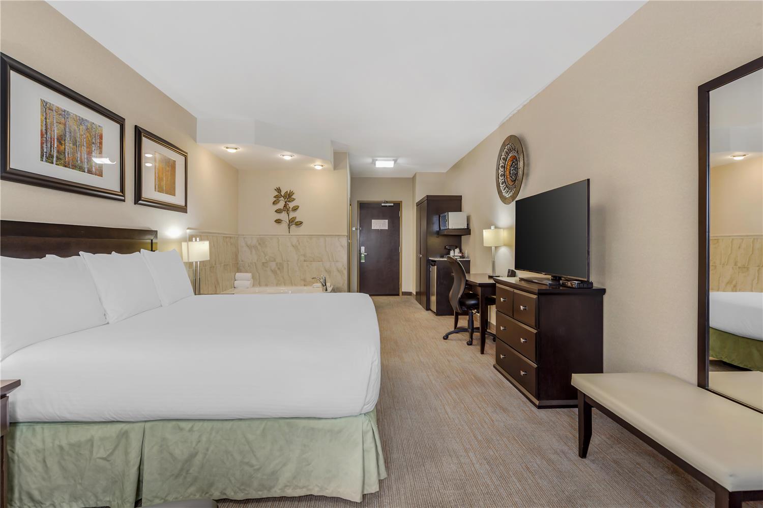 Best Western Wainwright Inn & Suites | Rooms & Rates