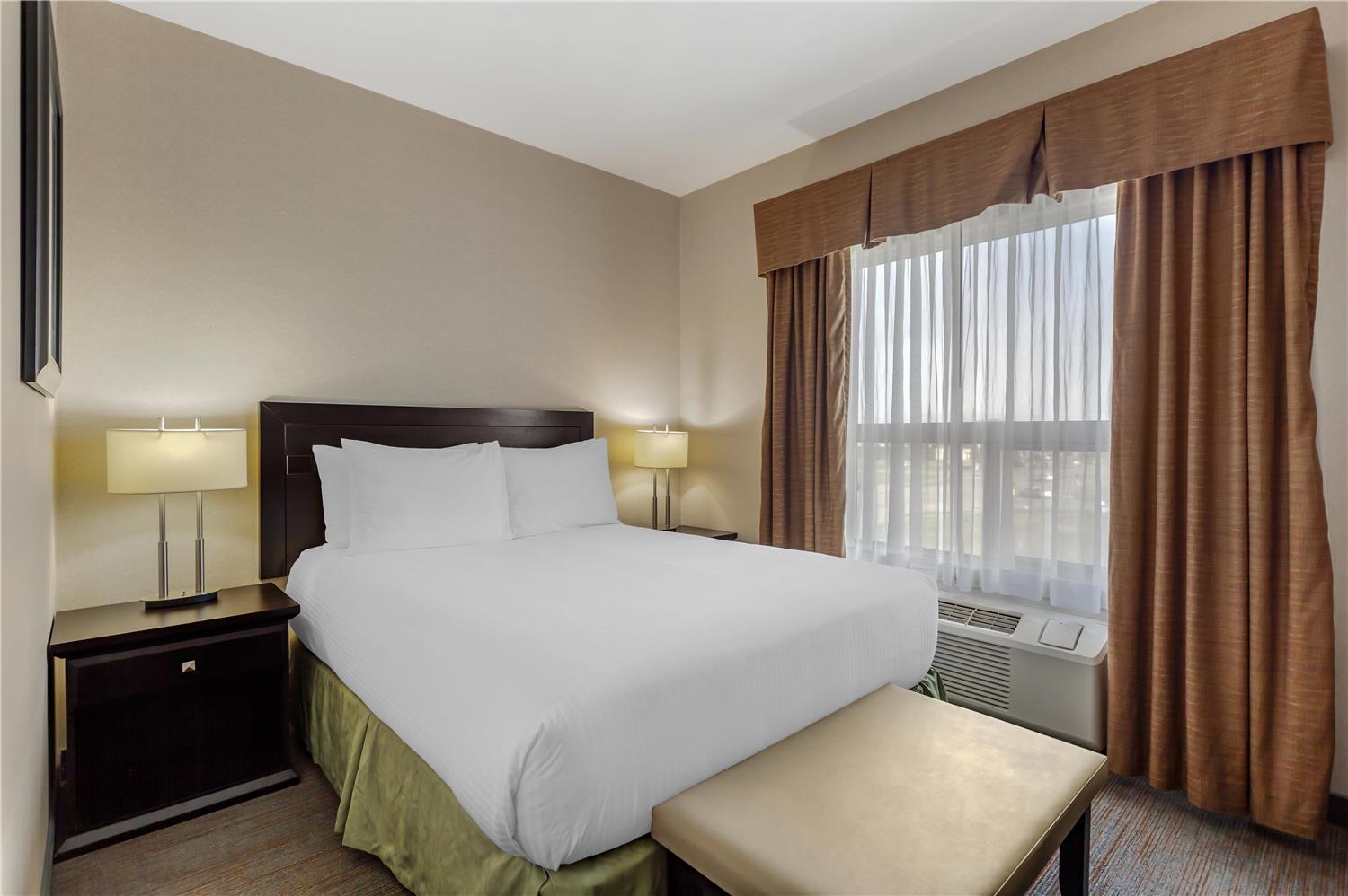 Best Western Wainwright Inn & Suites | Rooms & Rates
