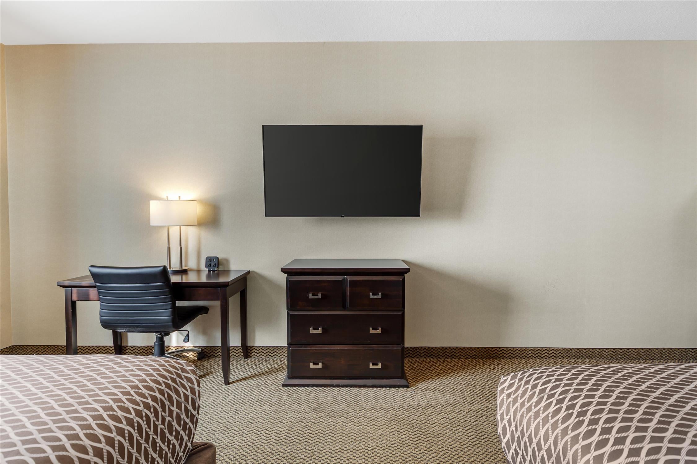 Best Western Plus St. Albert | Rooms & Rates