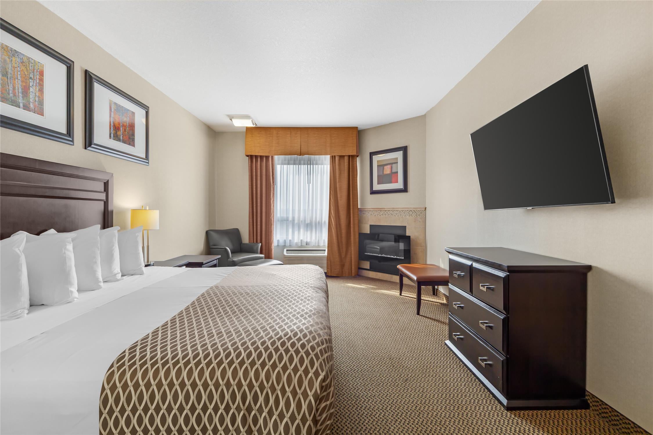 Best Western Plus St. Albert | Rooms & Rates